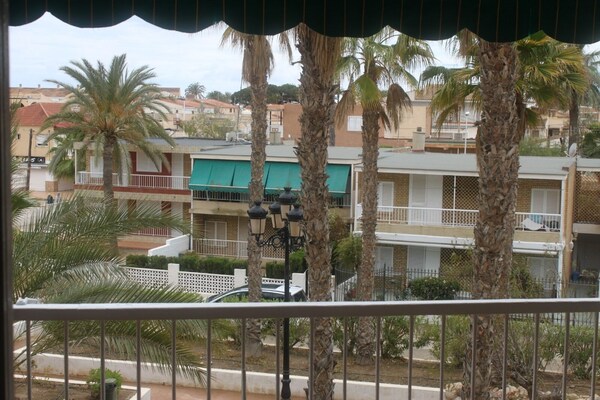 Appartement 'Reya' Avec Terrasse Privée, Jardin Commun Et Wi-fi - Puerto de Mazarrón