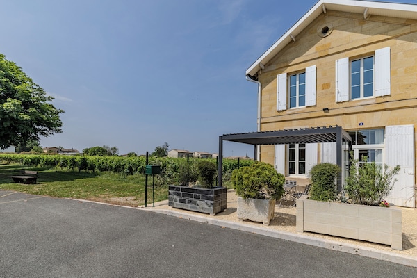Holiday Home 'Les Marronniers' With Private Pool, Private Terrace And Wi-fi - Saint-Émilion