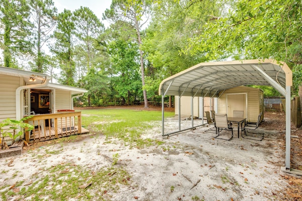 Fish, Relax & Repeat: Home W/ Yard In Eastpoint! - Apalachicola, FL