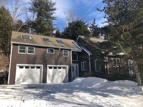 Spacious And Bright Mountain House In Beautiful Elka Park - Tannersville, NY