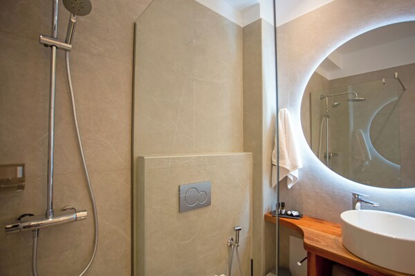 Deluxe Double Room With Wifi, Ac In Enjoyable Mykonos - Mykonos