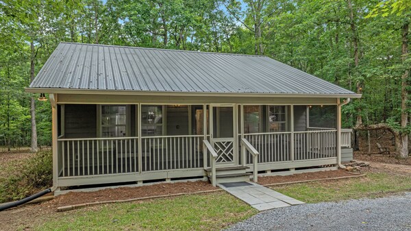Bearly Behaving With Hot Tub \N Sleeps 6 - Mentone, AL