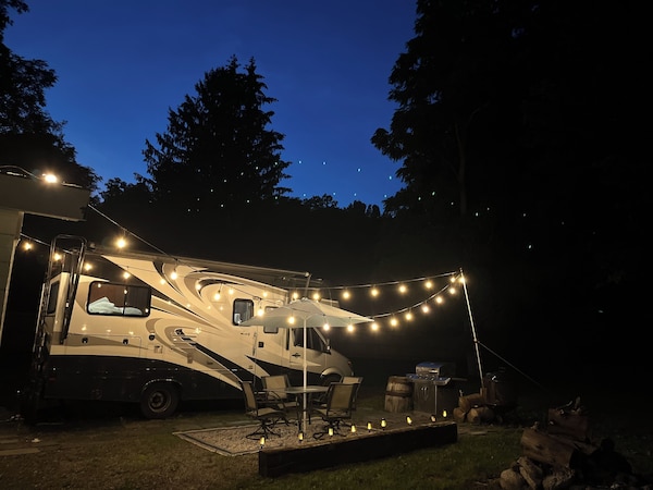 Cozy Rv In Lovely Marietta With Wifi - Finger Lakes, NY