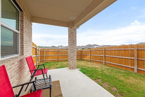 Budget Friendly 3-bedrooms House In Georgetown Round Rock North Austin Areas - Georgetown, TX