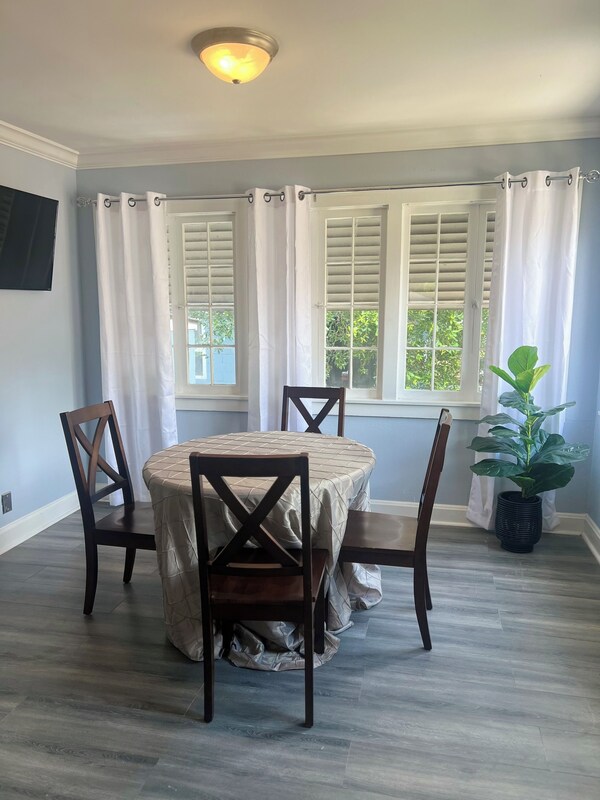Blue Bungalow - Charleston, SC