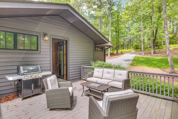 Chinquapin Escape: Resort Perks, By Lake Glenville - Cashiers, NC