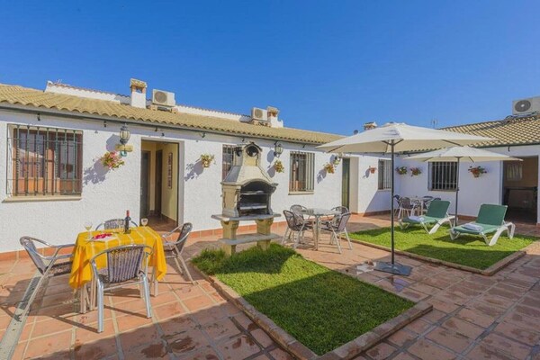 Studio In Spain With Private Pool And Garden - Fuente Palmera