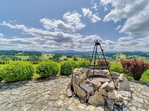 Wonderful Private Villa For 7 People With Wifi, Tv, Patio, Pets Allowed And Parking - Zakopane