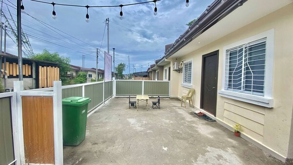 Peaceful 2br Home In Gensan - Ac, Wifi, Netflix, Patio & Free Parking - General Santos