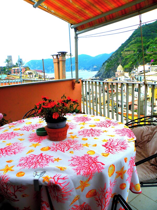 Cozy Apartment With Sea View Terrace In The Heart Of 5 Terre - Vernazza