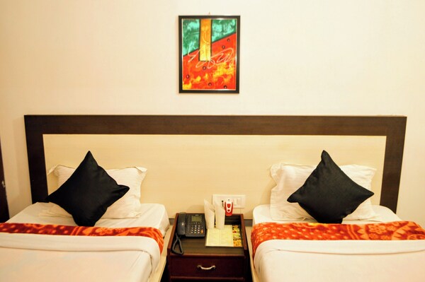 A Popular 5-bedroom Bed And Breakfast Accommodation In Bodh Gaya. - ブッダガヤ