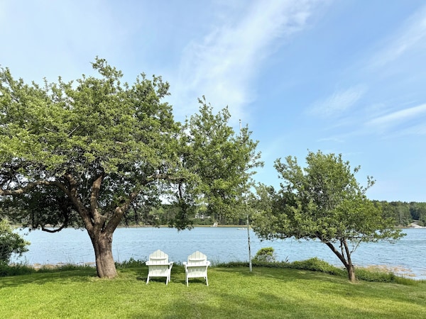 Classic New England Waterfront - Freeport, ME
