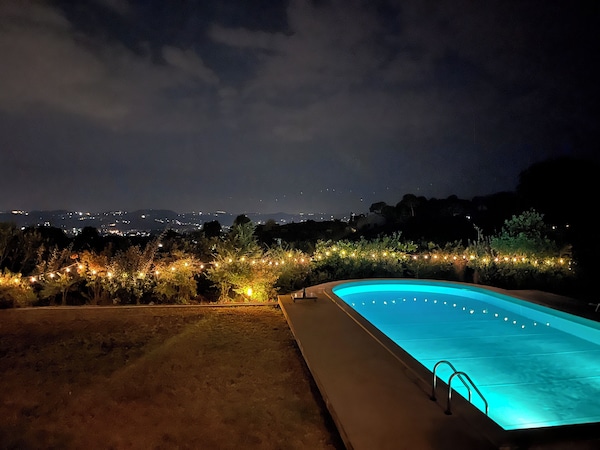 Villa Amyra, Your View To Dream Stay In The Beautiful Abruzzo Region. - Silvi