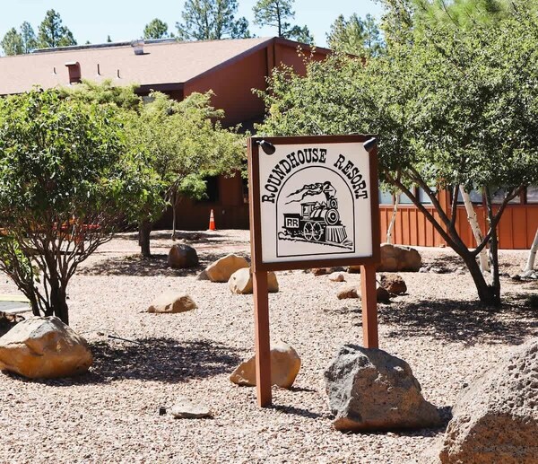 Rustic Charm In The Pinehills Of Az - Pinetop-Lakeside, AZ