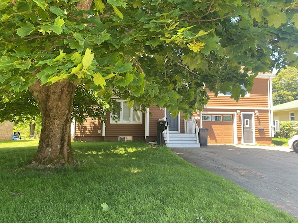 Charming Apartment In Fabulous Summerside With Ac, Wifi - Summerside