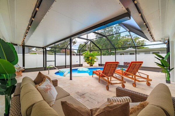 Luxe Palms- Heated Pool+games - Largo, FL