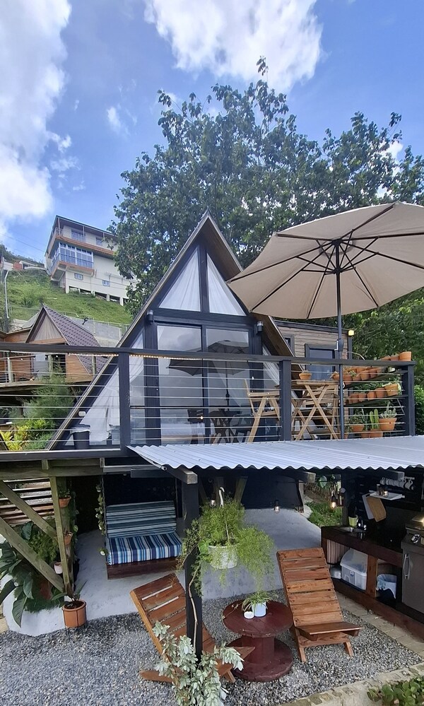Alpinas Palo Alto - Cabaña El Amanecer - Romantic Getaway With Views & Fresh Air - Dominikanische Republik