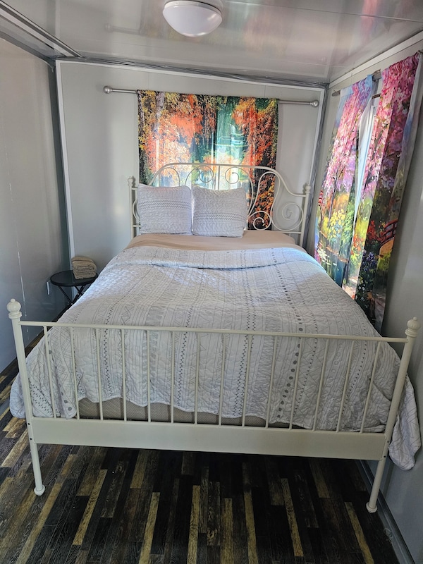 Cozy Farmhouse In Charming Kelso With Ac, Wifi - Longview, WA