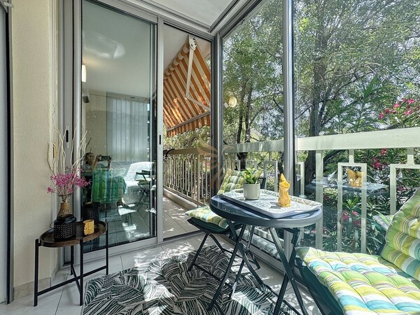 Studio 2012 People Comfort, Terrace-veranda-wifi - Saint-Raphaël