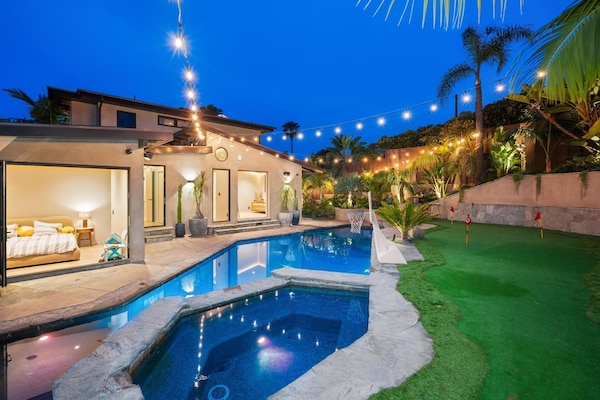 Solana Beach Luxury With Panoramic Ocean Views - エンシニータス, CA