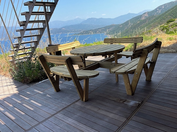 New Apartment In A Villa Facing A Panoramic Sea View With Sunsets Over The Sea - Calcatoggio