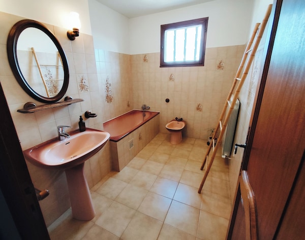 Charming Provencal Villa With Terrace And Garden, Near Avignon, Mont Ventoux - Carpentras