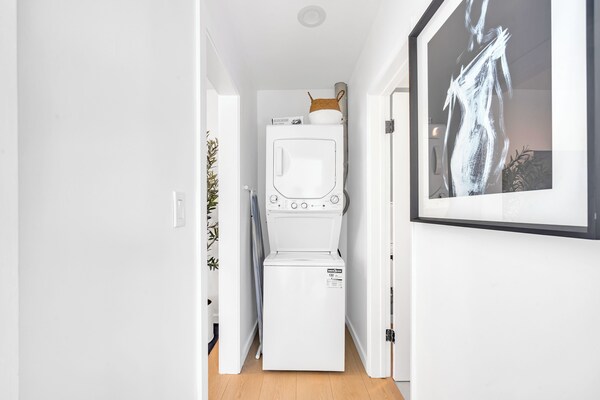 Charming 1-bedroom Apartment In Delightful West Hollywood With Ac, Wifi - Beverly Hills, CA