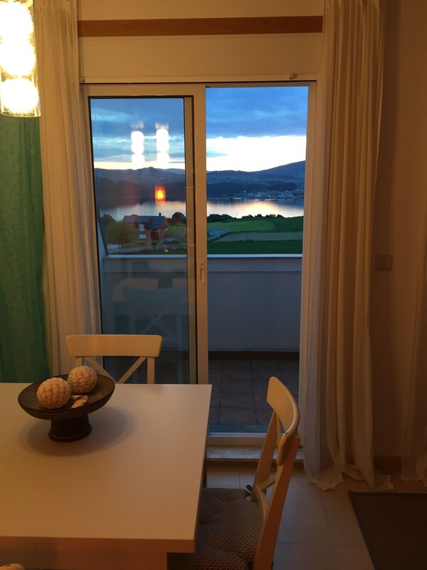 Beautiful 2 Bedroom Apartment In Barreiros. Impressive Views. - Foz