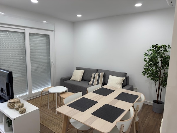 Apartment 'Ría San Cosme Aurora' With Mountain View, Shared Garden And Air Conditioning - Noia