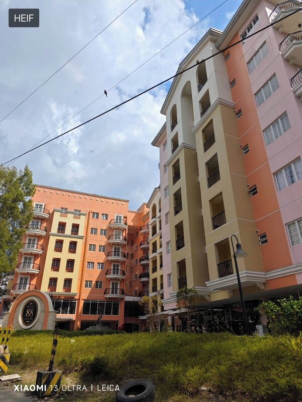Luxhomme 3 Bed Condo With Balcony City Moutain View - Baguio
