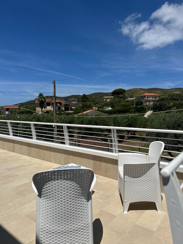 Live The Cilento! Rent Your Apartment In Santa Maria Di Castellabate - Castellabate