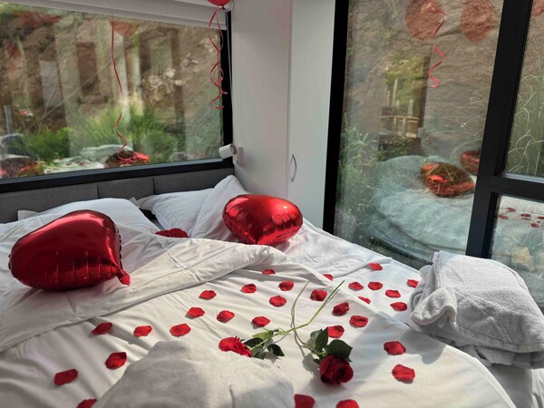 Tiny House In Alsace With Hot Tub And Mountain Views - Lapoutroie