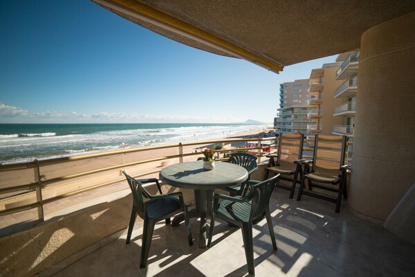 Appartement 'Vistamar' Avec Balcon Et Wi-fi - Gandie