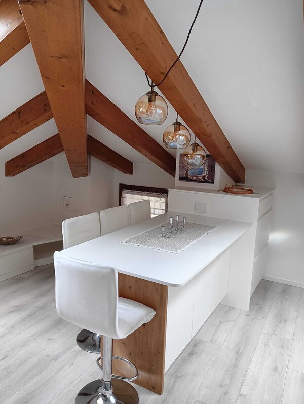 Elegant Attic With Dolomites View, Relaxation And Nature In Levico Terme. - Lavarone