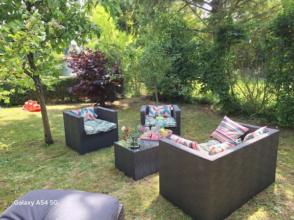 Gîte Baie De Somme Avec Piscine Et Jardin Au Calme. Animaux Acceptés. Parking - Somme