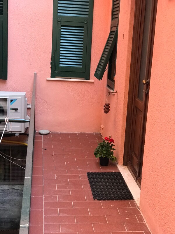 Apartment 'In Via Gavino Vernazza' With Balcony, Wi-fi And Air Conditioning - Vernazza