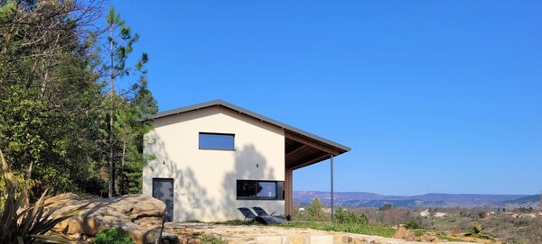 Villa 'Maison Contemporaine Céleste' With Mountain View, Private Pool And Wi-fi - Ardèche