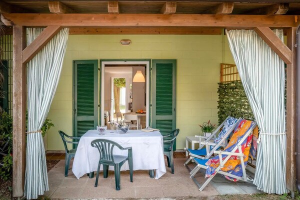 Appartement "Comfort 5" Avec Piscine Partagée, Wi-fi Et Climatisation - Caorle