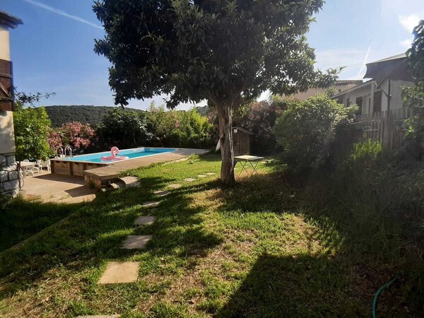 Cozy House - Peaceful Setting, With A Terrace, Close To Golf Courses And Beaches - Valbonne
