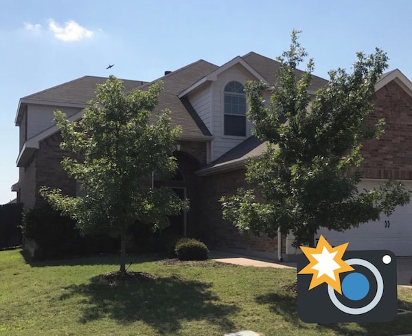 Spacious Relaxing 4-bedroom House In Brilliant Midlothian - Waxahachie, TX