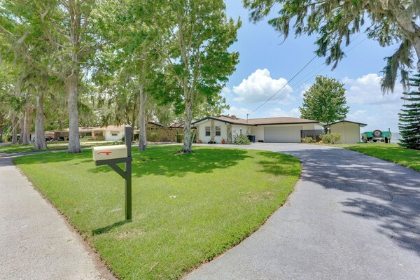 Family Home W/ Stunning Water Views In Tavares! - Lake Yale, FL