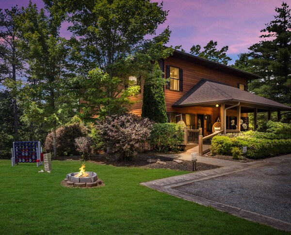 Spielen Haus - Hottub/sauna/gameroom/close To Town - Helen, GA