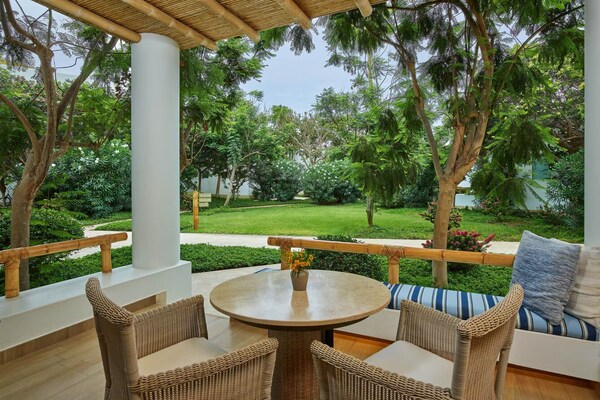 Deluxe Garden 2 Queen At Hotel Paracas  With Free Parking & Beach Access - Paracas
