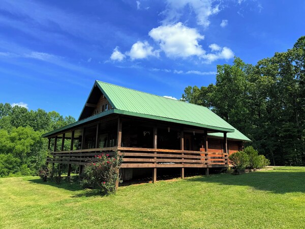 Beautiful Custom Built Cabin Near Garden Of The Gods - Illinois