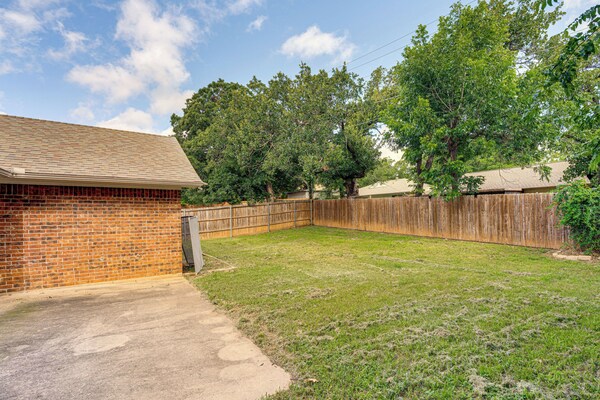 11 Mi To Lewisville Lake: Family Home In Denton - Corinth, TX