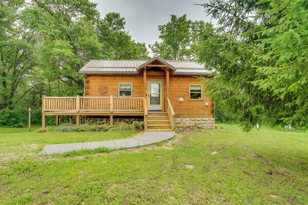 On 30 Acres W/ Trails & Garden: Stockholm Retreat! - Wisconsin