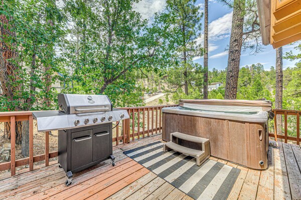 Hot Tub Haven W/ Game Room & Grill In Ruidoso! - Ruidoso, NM