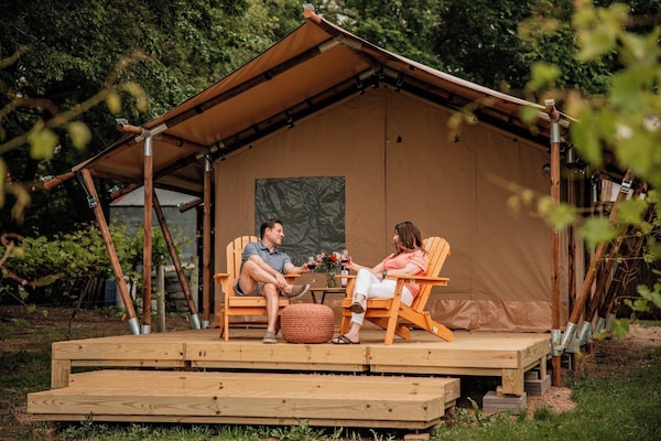 Sip And Stay, Glamping At Painted Prairie Vineyard - The Lakes, MN