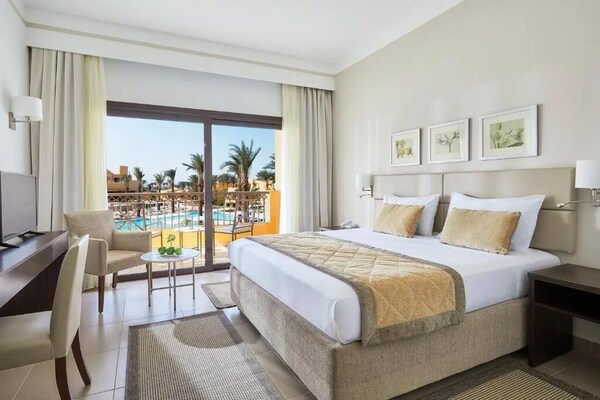 Sun & Sea Escape | 2 Spacious Rooms, Private Beach, Waterpark & Coral Diving - Egipto