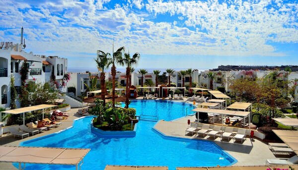Beach Escape In 3 Bright Rooms With Balcony And Near Gardens Bay Beach - Sharm el-Sheikh
